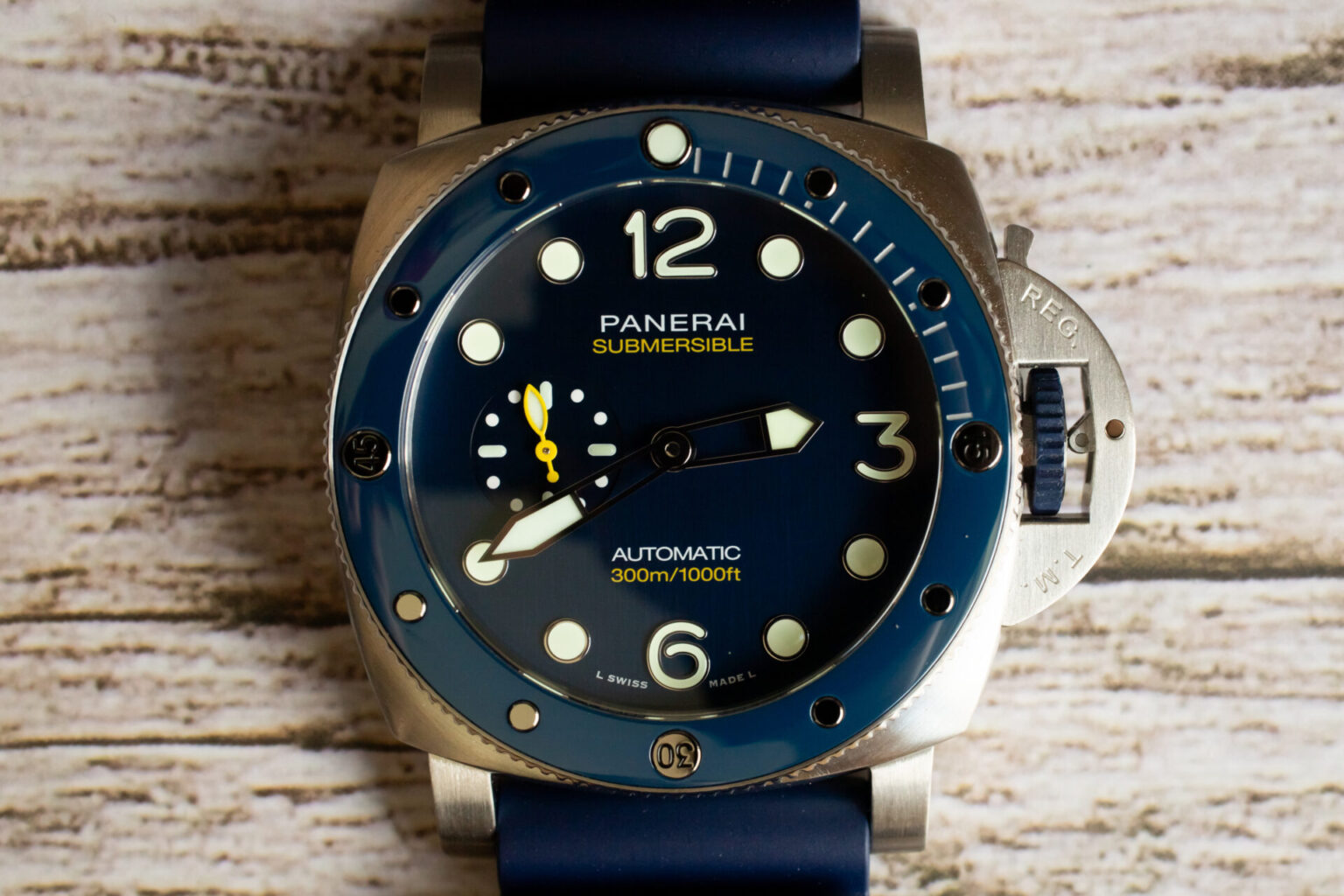 Panerai Submersible QuarantaQuattro Mike Horn Edition PAM01676